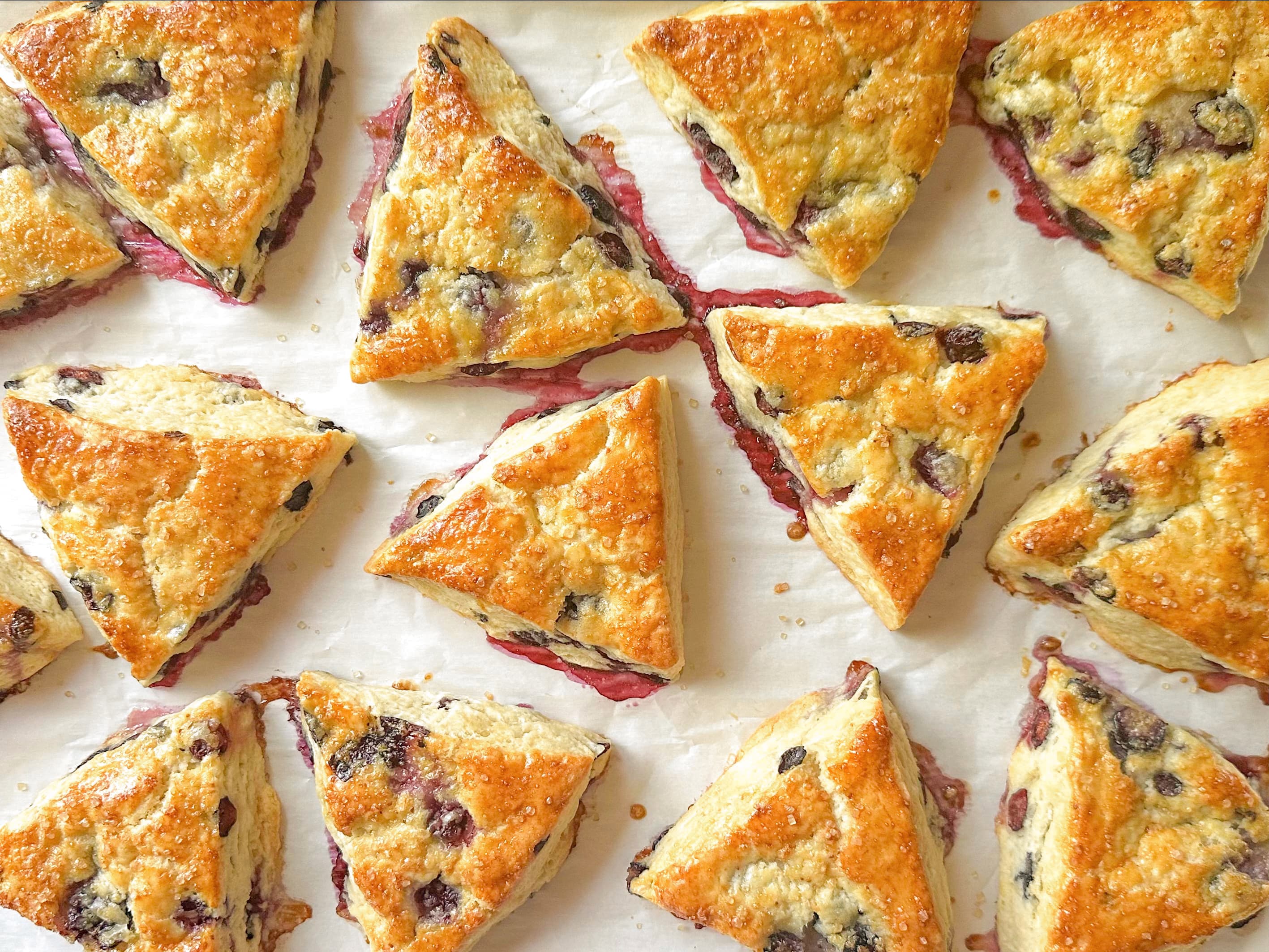 Je m'en fous. | High tea boxes, burnt cheesecakes & dessert – Je m'en ...